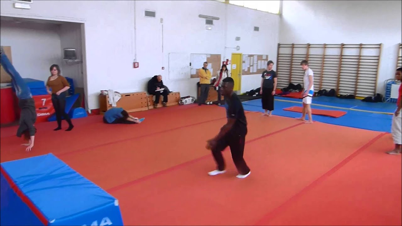 Pied de Lune By Ruddy - YouTube