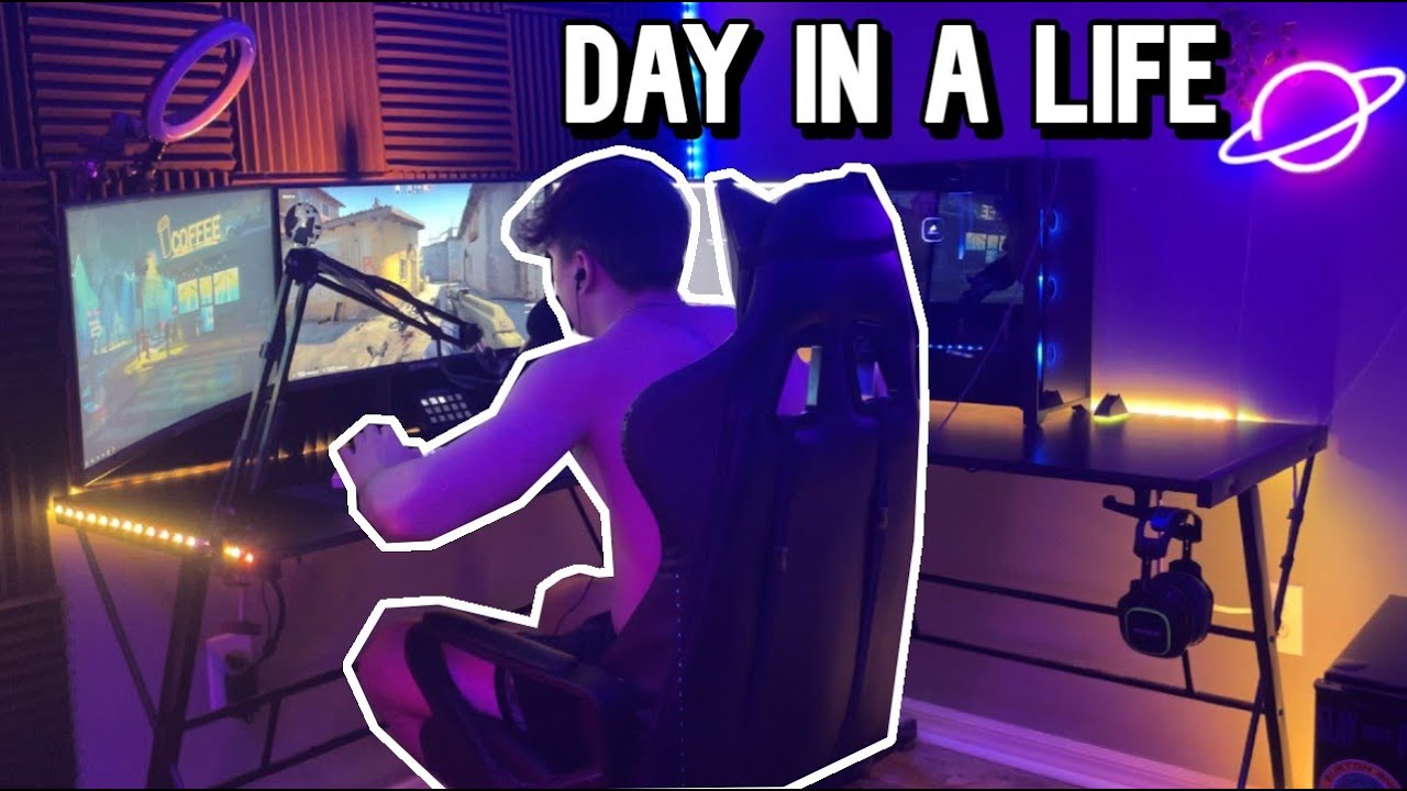 A Day In The Life Of A Small Content Creator... - YouTube