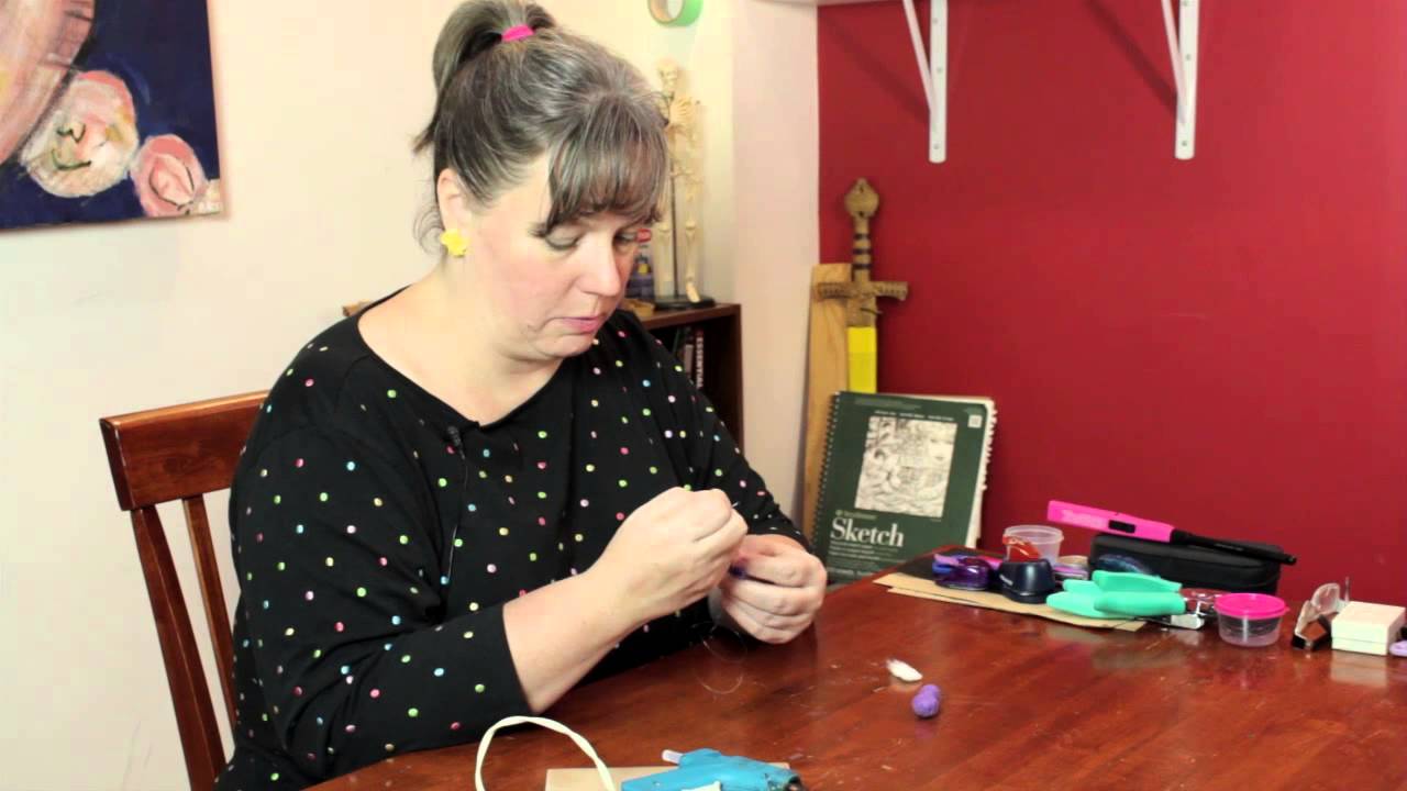 Felt Grapes Tutorial : Cool & Functional Crafts - YouTube