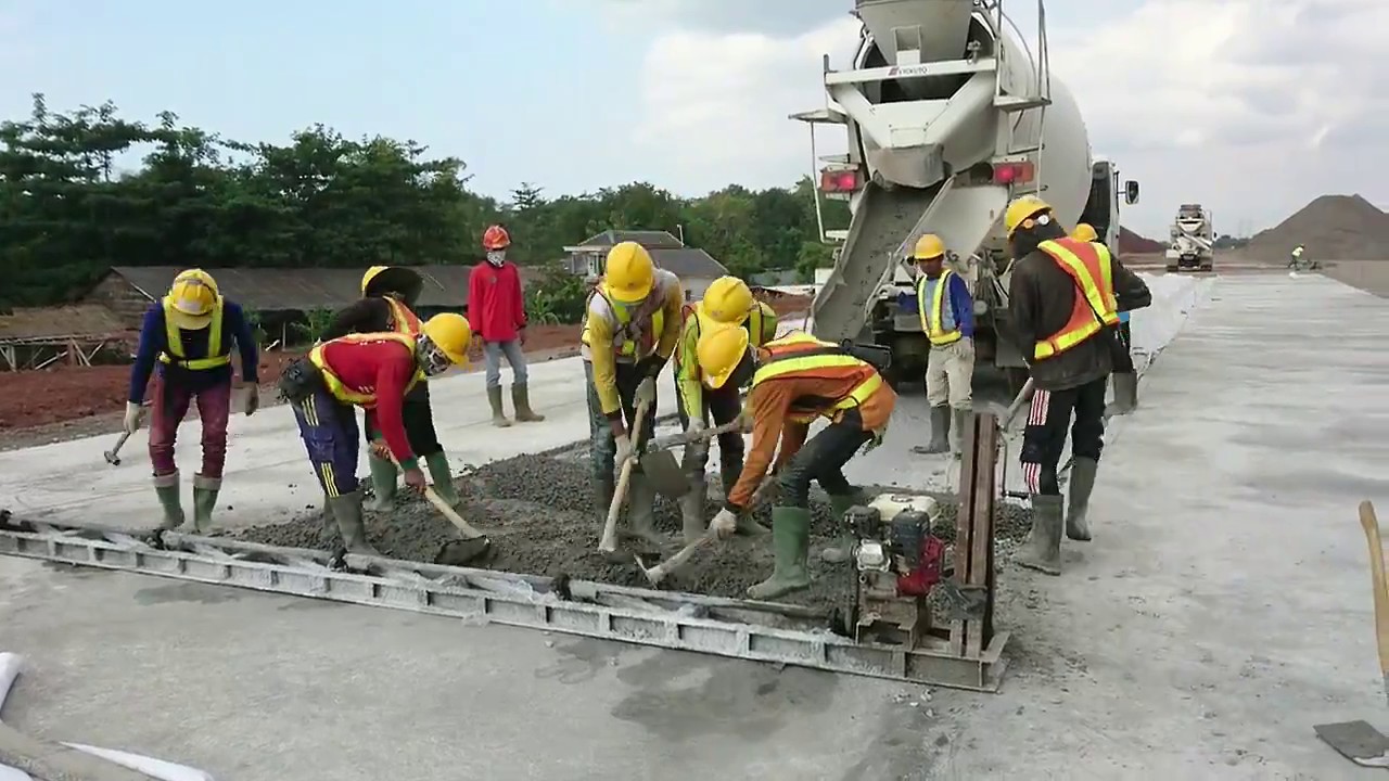 Lean Concrete LC Proyek Tol Pasuruan-Probolinggo - YouTube