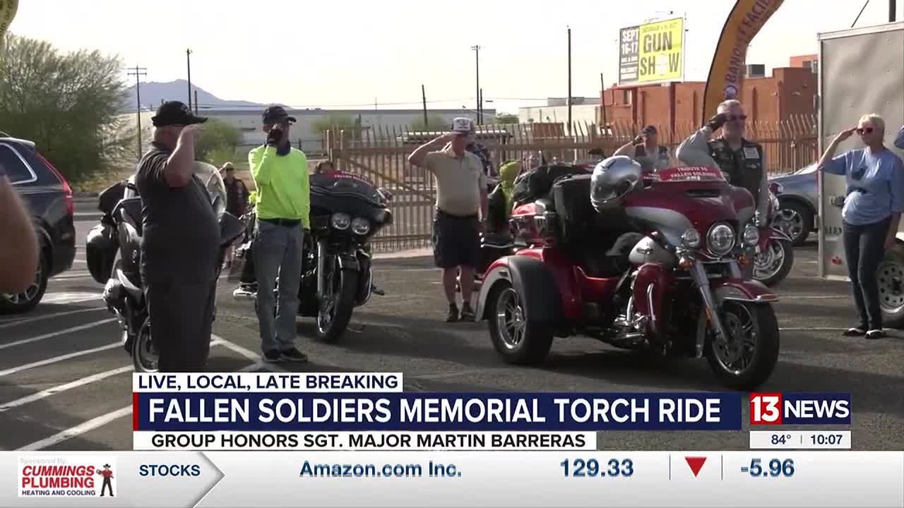 Motorcade arrives in Tucson to honor Sgt. Major Martin Barreras - YouTube