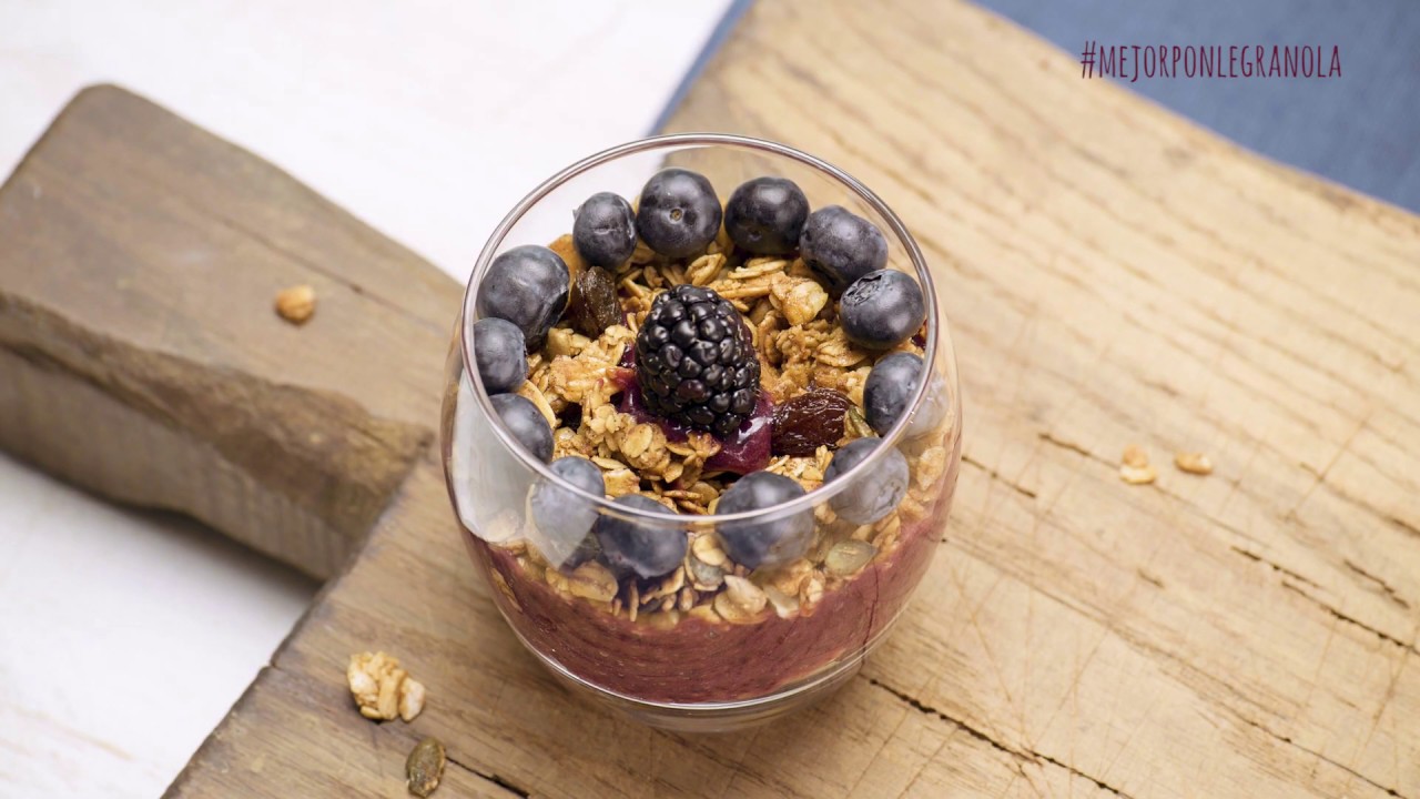 Cómo preparar una receta Açaí Original Parfait con Granola Original La ...