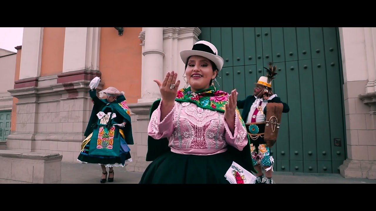 ESTRELLITA DEL MILENIO - UN BESO MAS (TUNANTADA) - YouTube