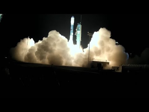Mobius ActionCam Video Of A Delta II Rocket Launch Of SMAP - 720p - YouTube