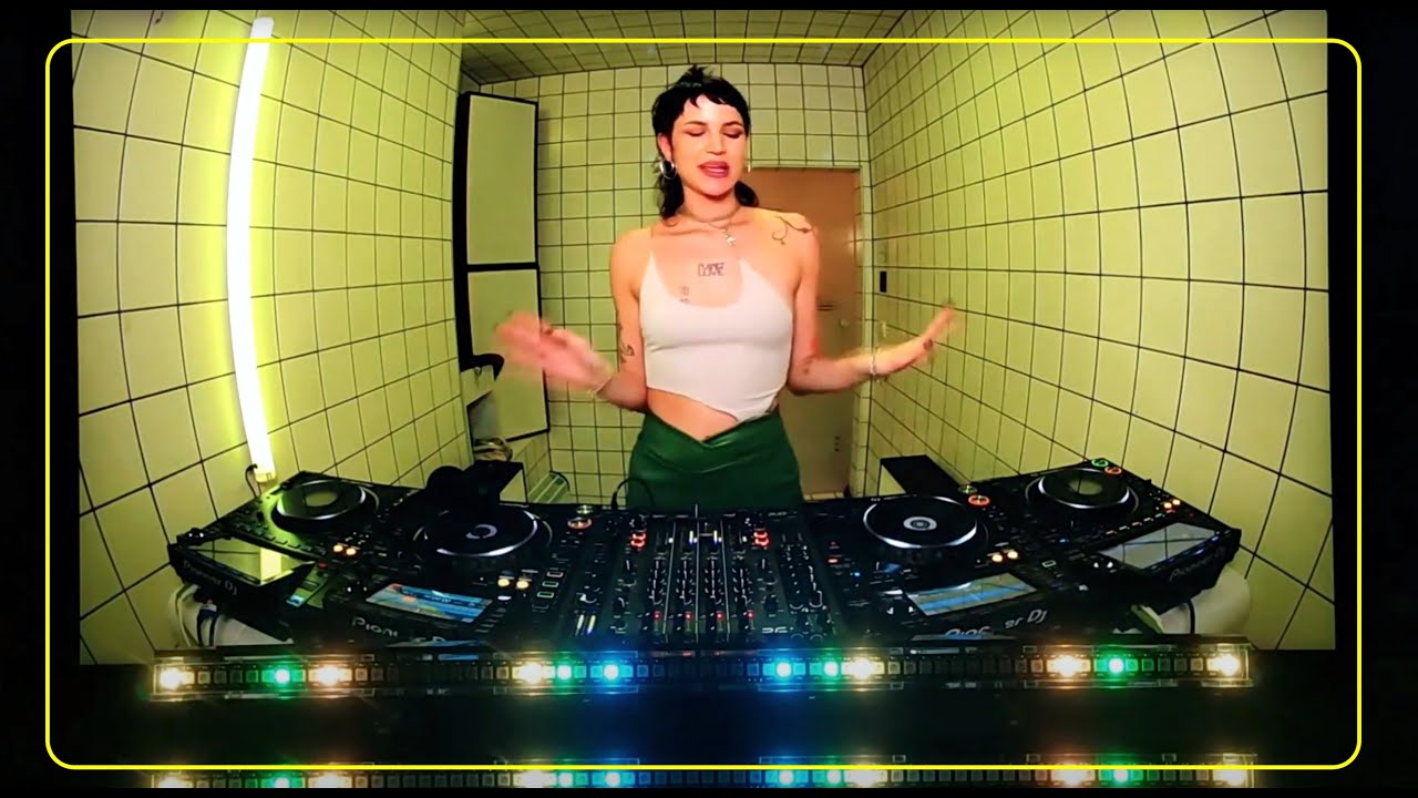 DRIFT KYIV - SUPERGLOSS | HÖR - Mar 1 / 2023 | Real-time Music ...