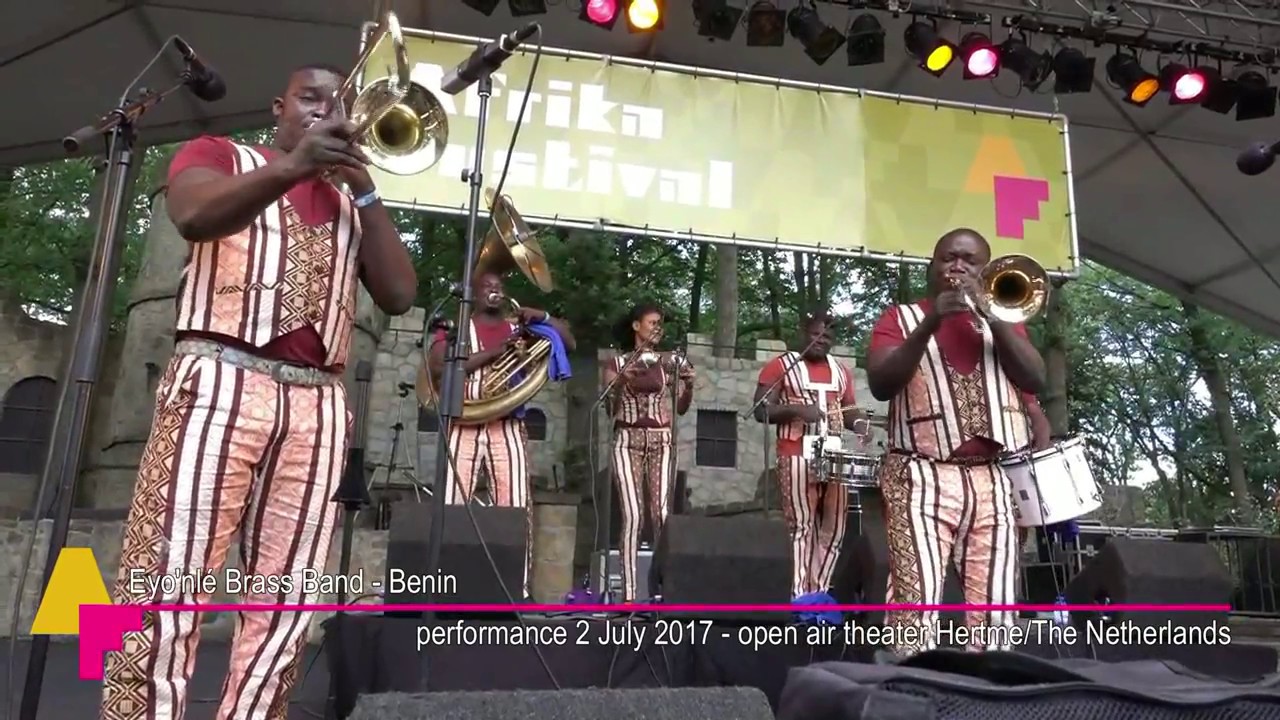 Eyo'nlé Brass Band - Shilo - LIVE at Afrikafestival Hertme 2017 - YouTube