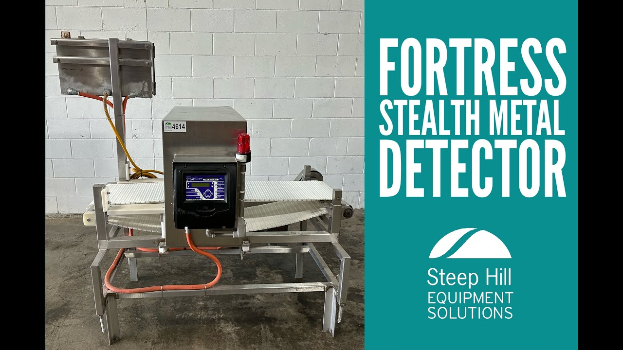 Fortress Stealth Metal Detector (4614) - YouTube