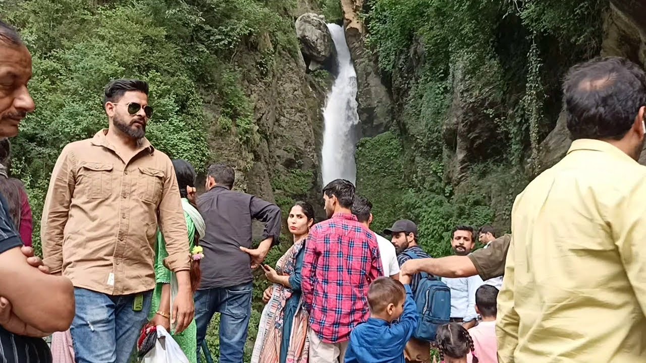 Poonch: Noori Chamb Waterfall Attracts Large Number Of Tourists - YouTube