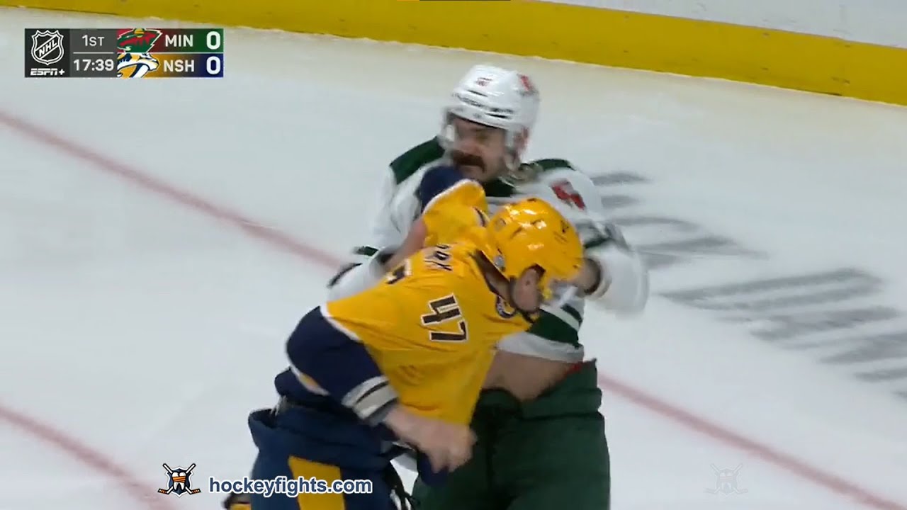 Jacob Middleton vs Michael McCarron Apr 5, 2022 - YouTube