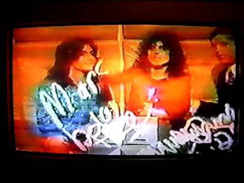 Marc Bolan Signing Signature On TV - YouTube