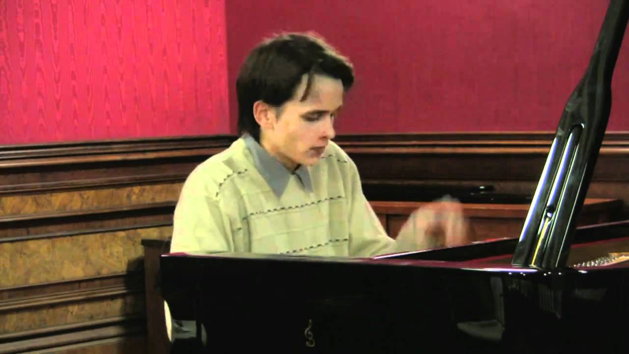 Kirill Plotnikov - Skriabin Valse - YouTube
