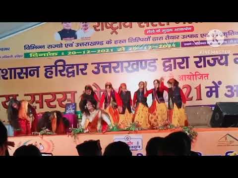 ladikiya ka group dance  😍❣️//mata ka rodra rup #short_clip🙏🙏❣️# jai mata di #
