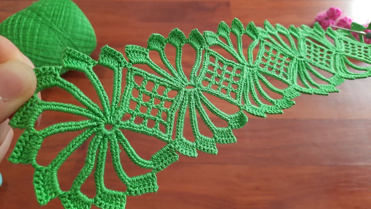Wow Very Beautiful Crochet 😍I crocheted my friends and they liked it ...