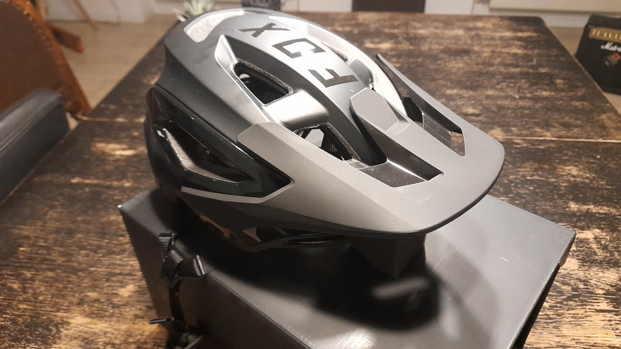 Fox Speedframe Pro | Unboxing - YouTube