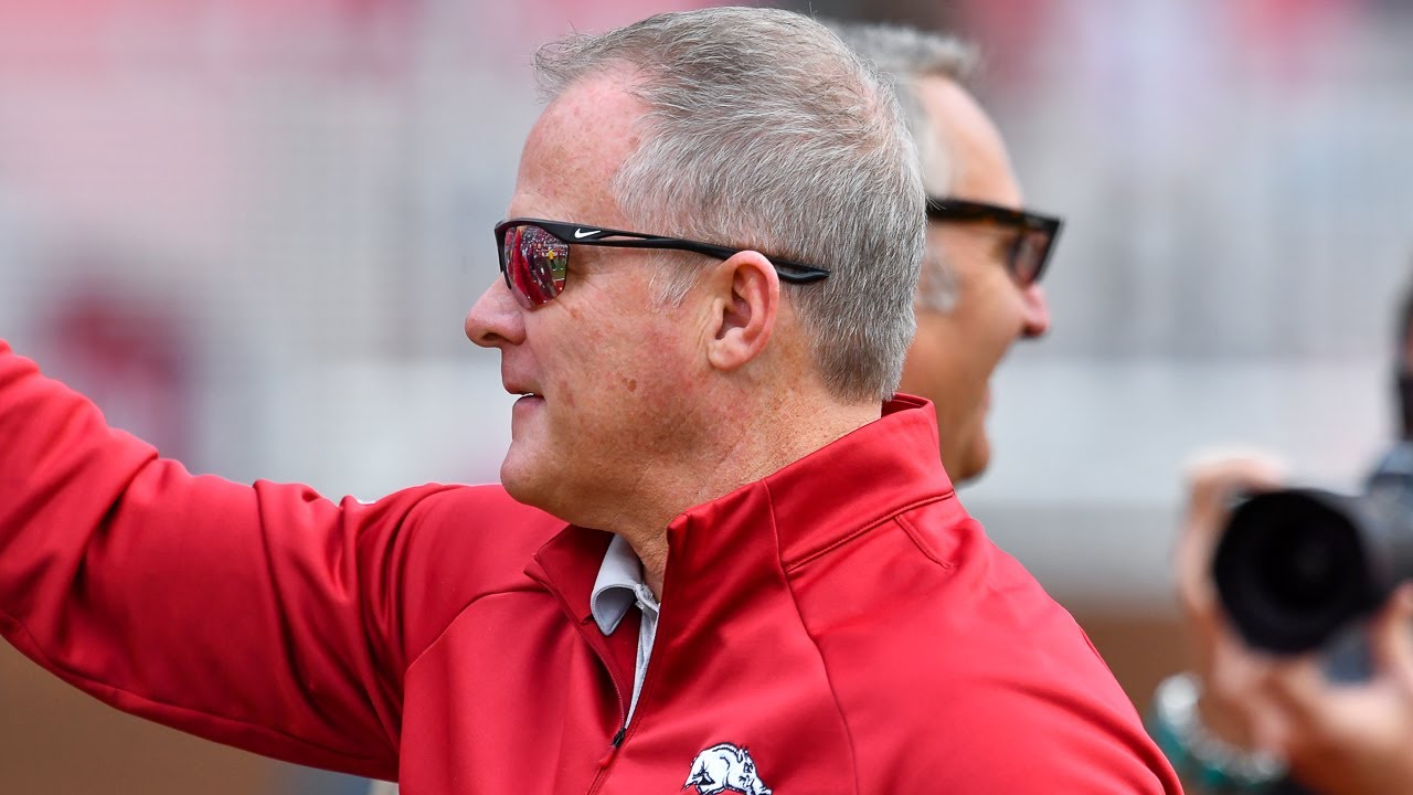 Pig Trail Nation's Mike Irwin on Razorbacks' AD going to Congress - YouTube