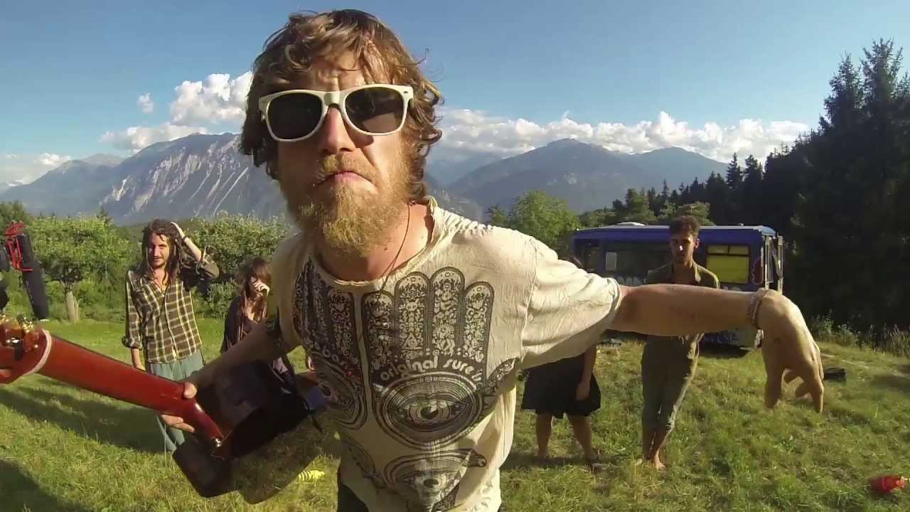 Small Fish - Duncan Disorderly & The Scallywags - Live On A Mountain ...