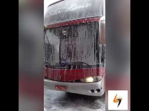 Lavagem de Ônibus - YouTube