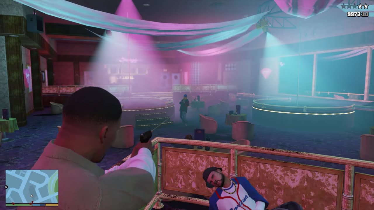 GTA 5 - Bohan Strip Club Shootout + Five Star Escape - YouTube