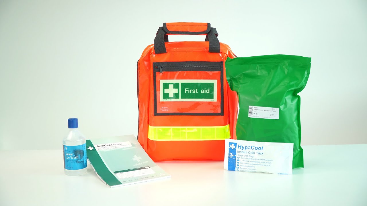 EVAQ8 British Standard BS 8599-1 Compliant First Response Kit for up to ...