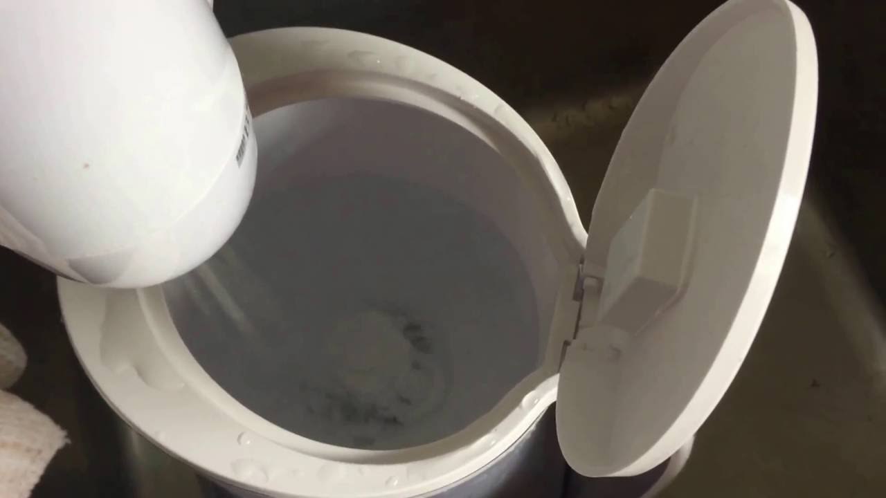 Filling Up My Water Container Full of Water - YouTube