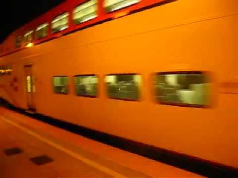 MUST SEE Caltrain JPBX#504 leads broken down Caltrain MP36#928 through ...