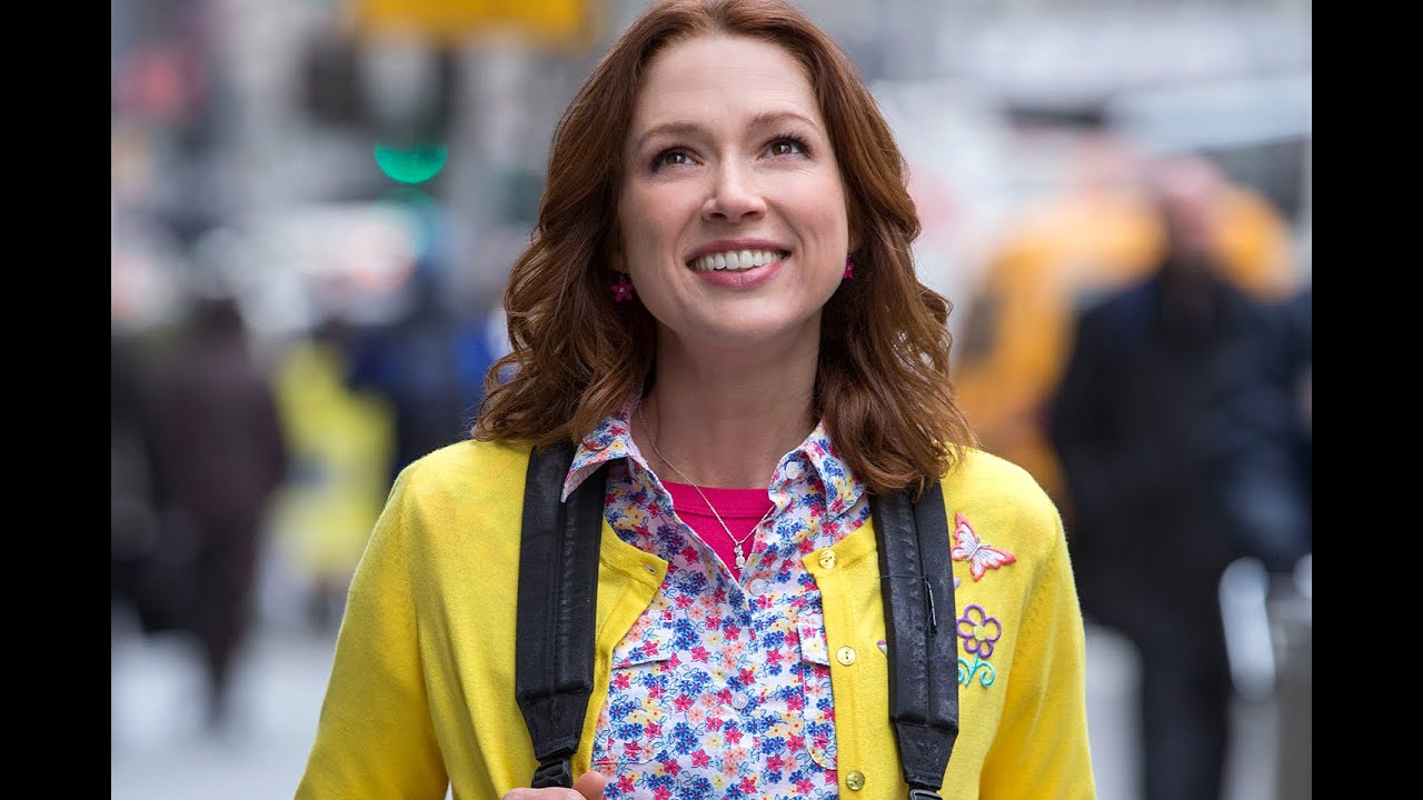 Top 10 Lead Comedic Female TV Characters - YouTube