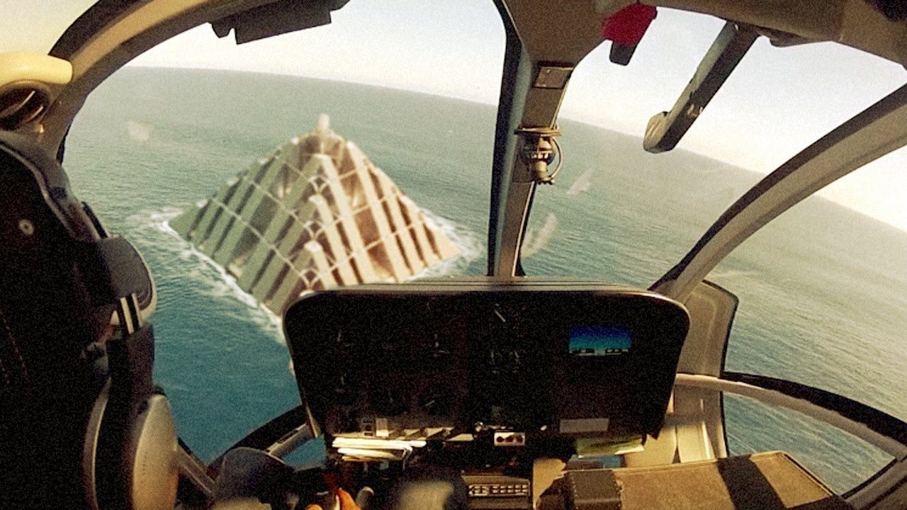 PYRAMID EMERGES IN THE MIDDLE OF THE BERMUDA TRIANGLE? NOVEMBER 6, 2016 ...