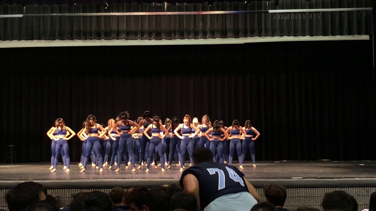 Clements Stars Dance Team | Pep Rally Kick 2018 - YouTube