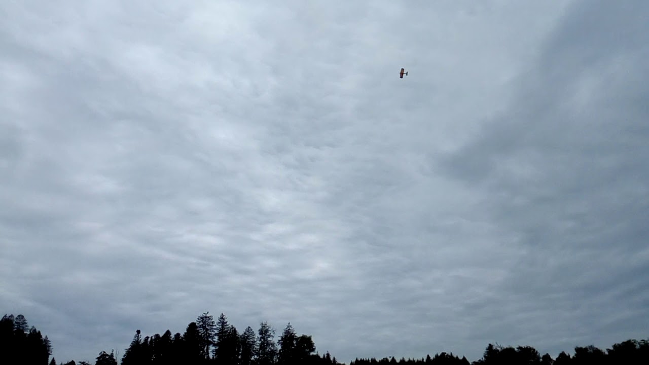 RC Pitts Python - vol complet - YouTube