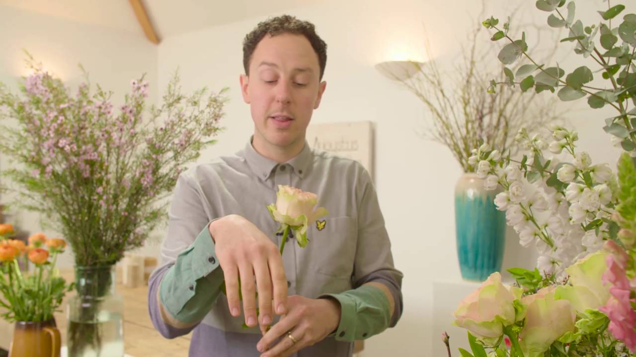 SHORT FILM Rose Trick with Augustus Bloom - YouTube