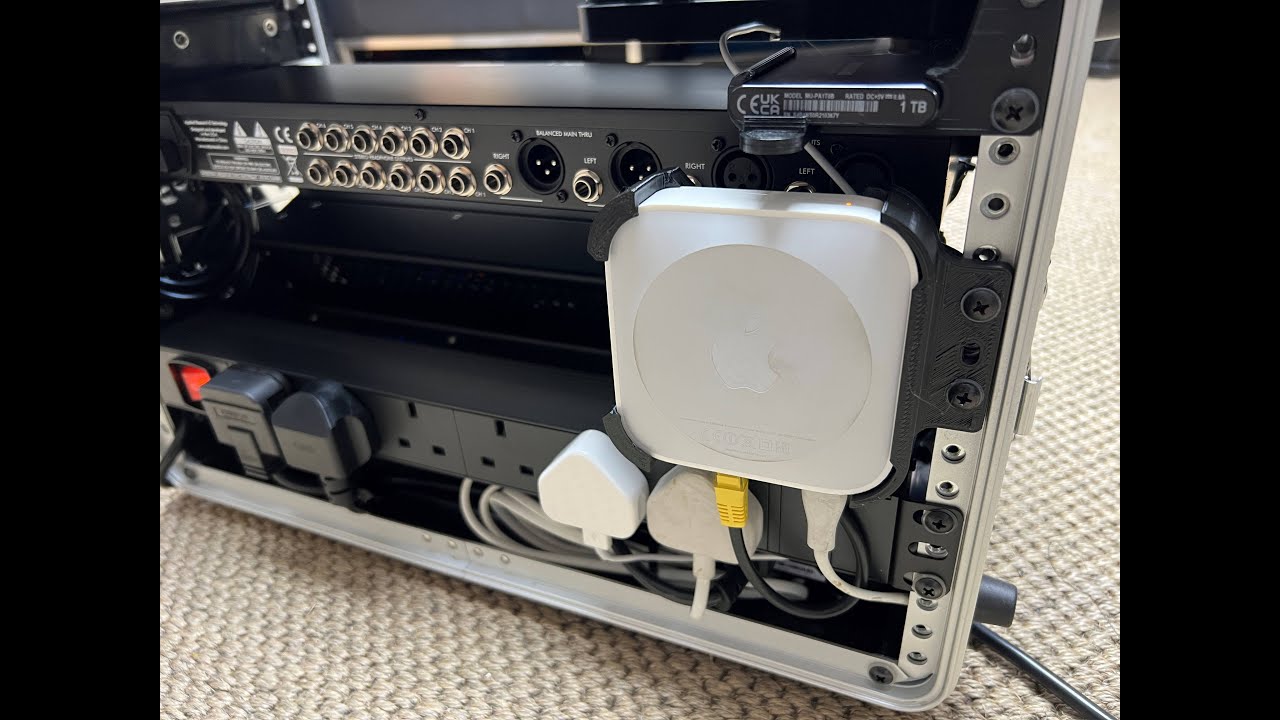 19" rack mount bracket for Airport Express; XR18, X32 rack, QU-SB, QU ...