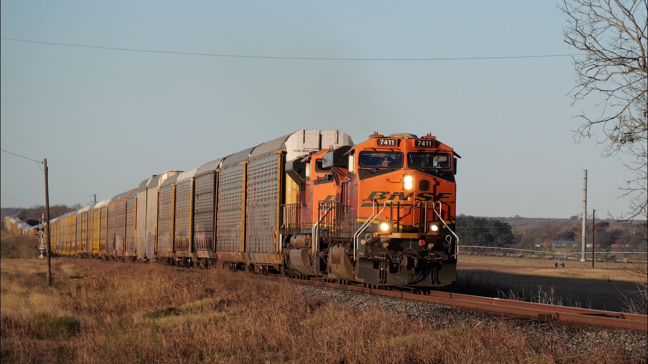 4 Train Day on the Del Rio Subdivision 12/17/23 - YouTube