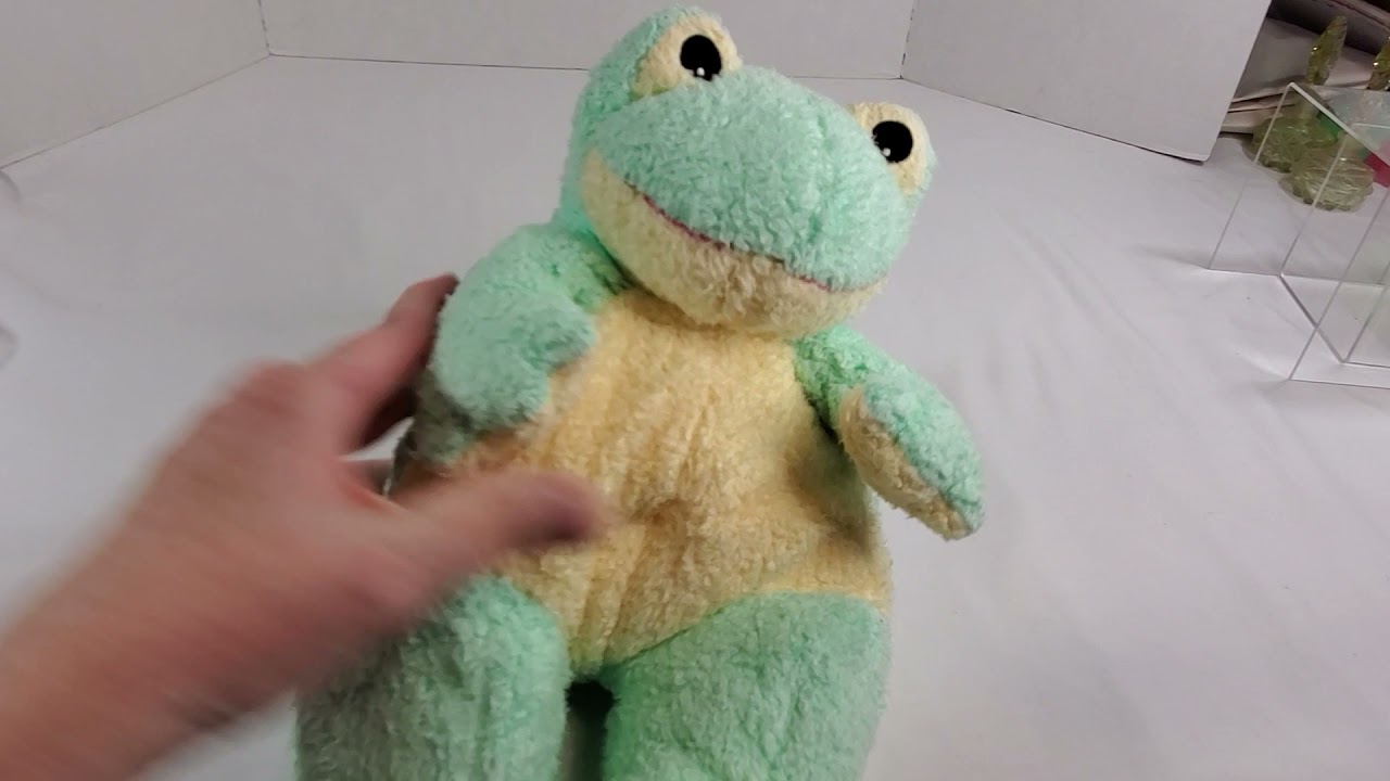 TY frog with rattle - YouTube