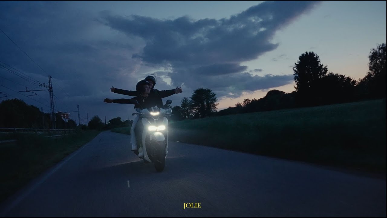 22simba - Io e Te feat. Néza (Official Visual Video) - YouTube