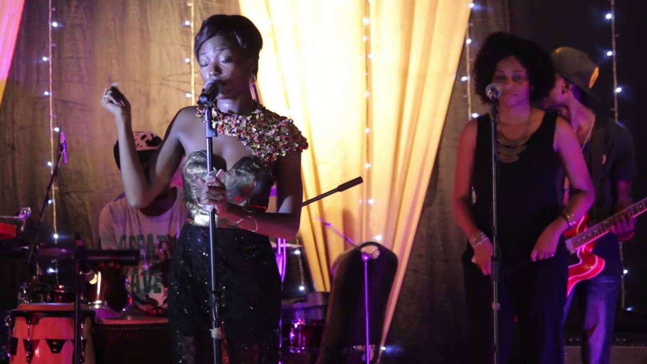 Efya - Decepticon (Live at 'Forgetting Me' release party, +233 Jazz Bar ...