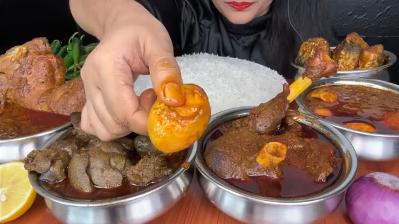 handi mutton curry handi chicken #chicken food 😀 #arabarandhara123 food ...