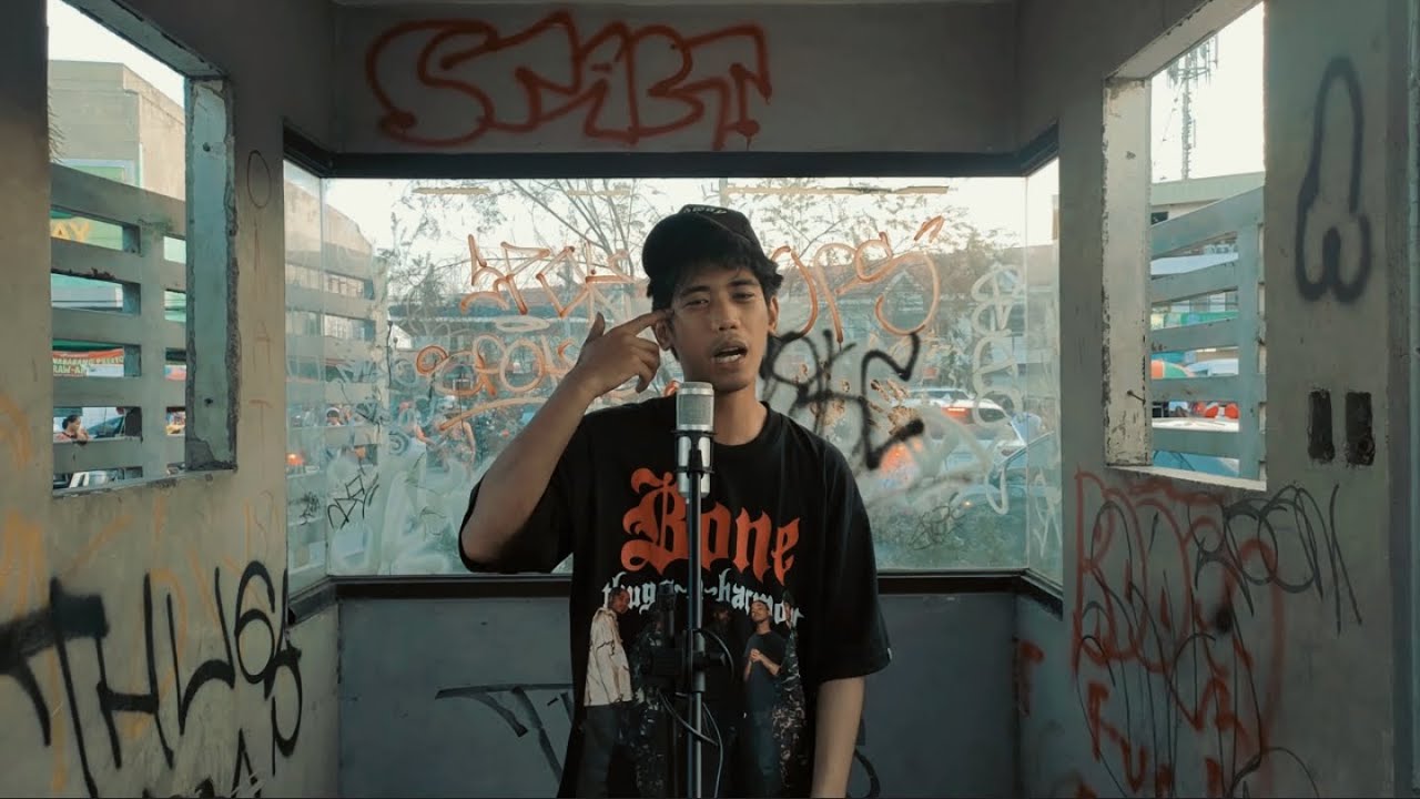 RETSA UZI - CITY OF EASTSIDE (STREETS PERFORMANCE) | SOULUS - YouTube
