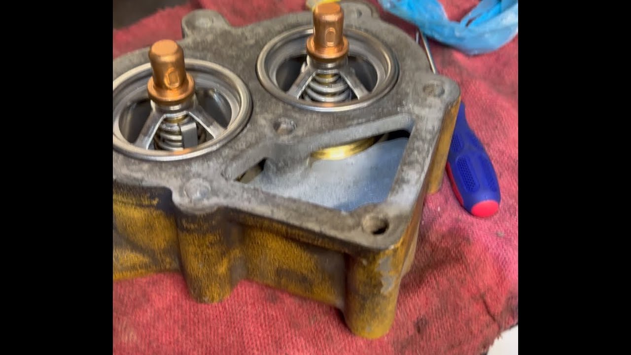 CAT 6NZ THERMOSTAT AND SENSOR INSTALL#dieselengine #diy #howto #trucker ...