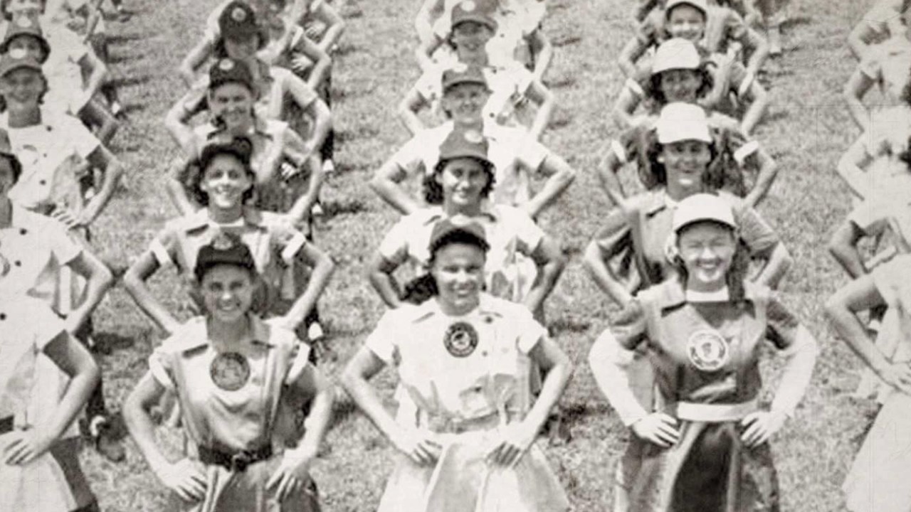 History vs the movie 'A League of Their Own' (an audio podcast) - YouTube