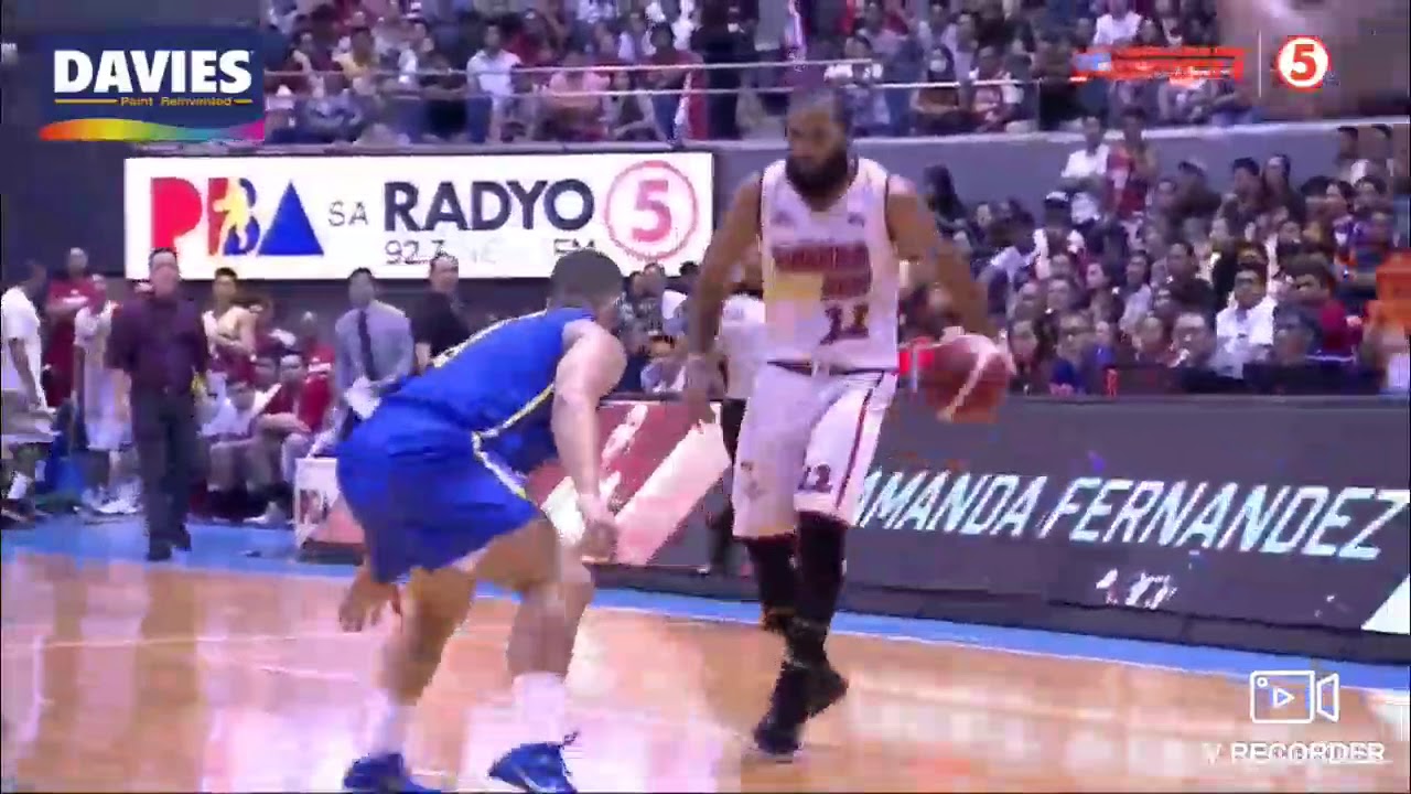 Pringle with the ankle breaker on heruela - YouTube