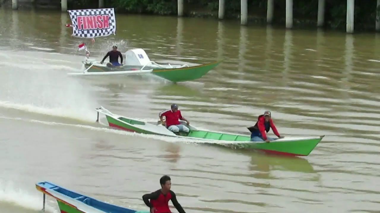Katinting Race Nelayan pulau dan pesisir Adu kecepatan Perahu - YouTube