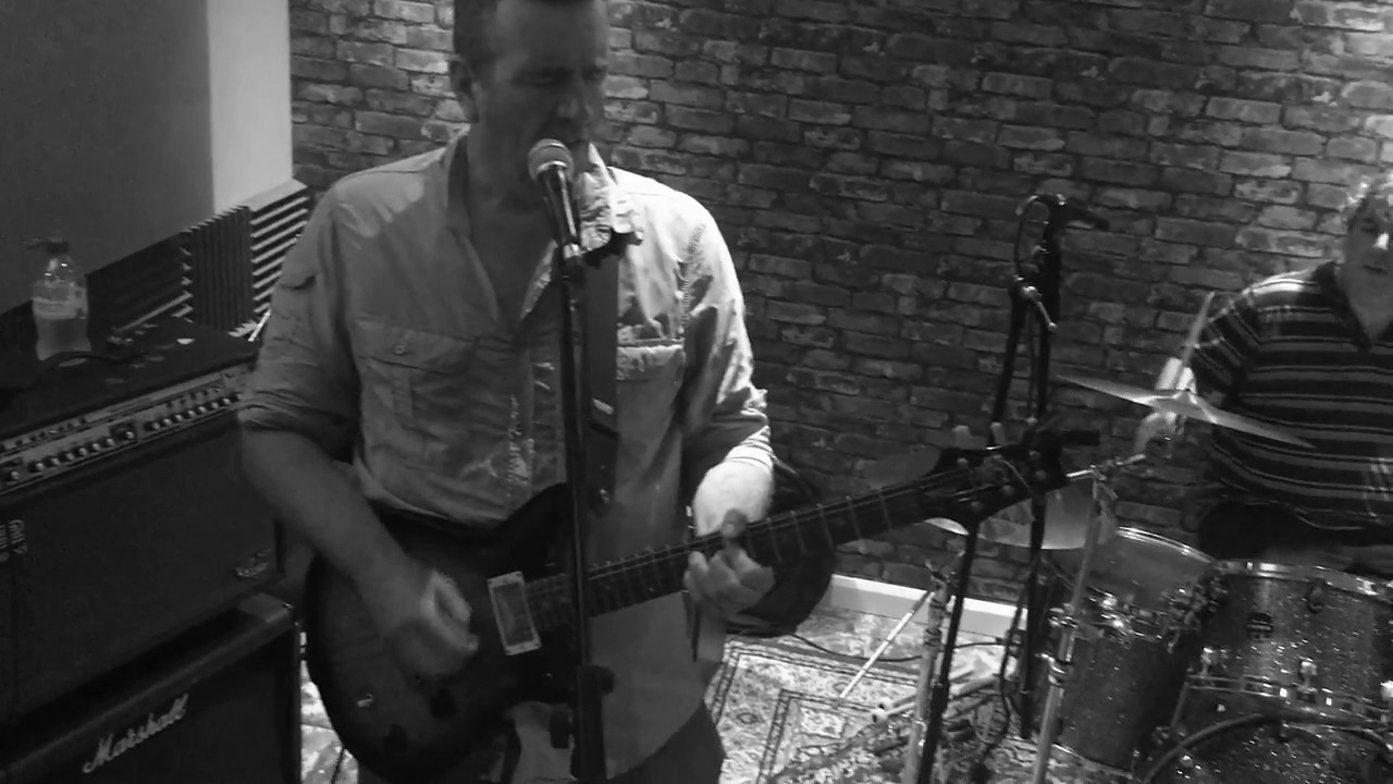 Lithium Band Bournemouth Wishing Well - YouTube