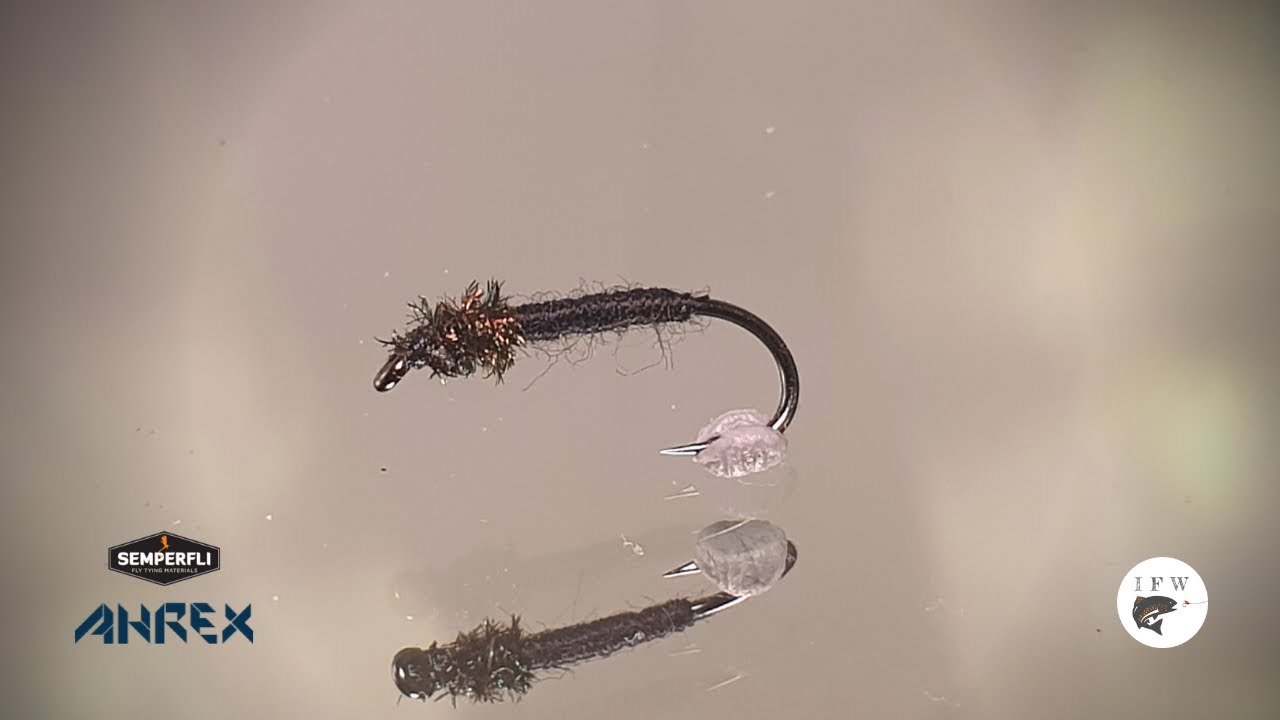 Tying a fly called JS Buzzer Fly Tying tutorial | Ívar's Fly Workshop - YouTube