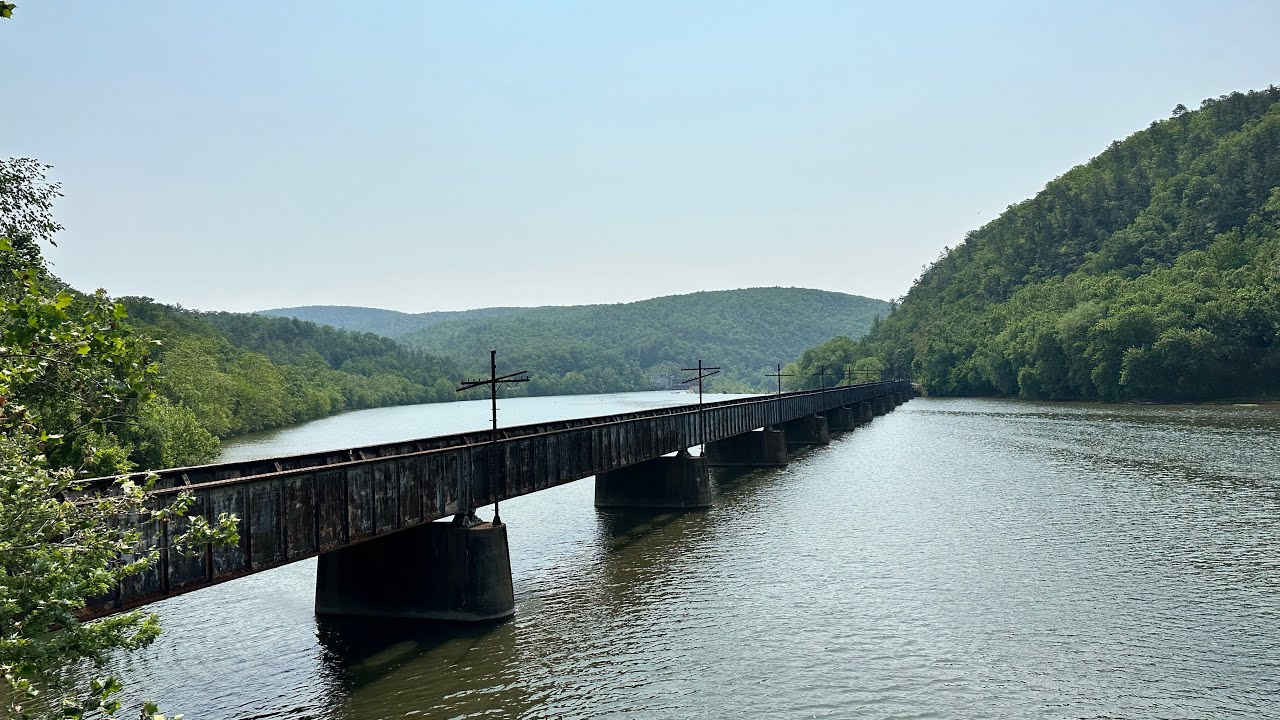 Hiking at the James River Foot Bridge - YouTube