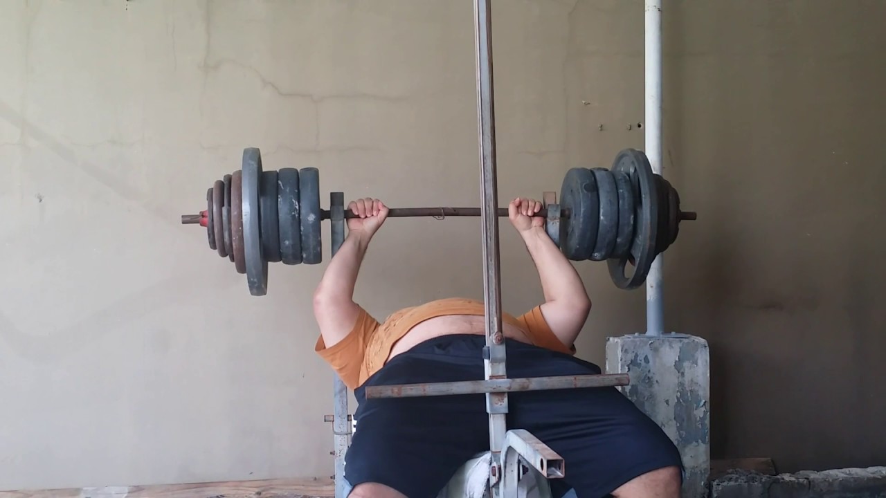 280 lbs bench press max - YouTube