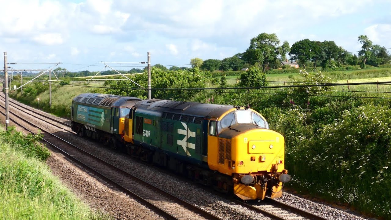 WCML Trains at Acton Bridge - 15th June 2021 - YouTube