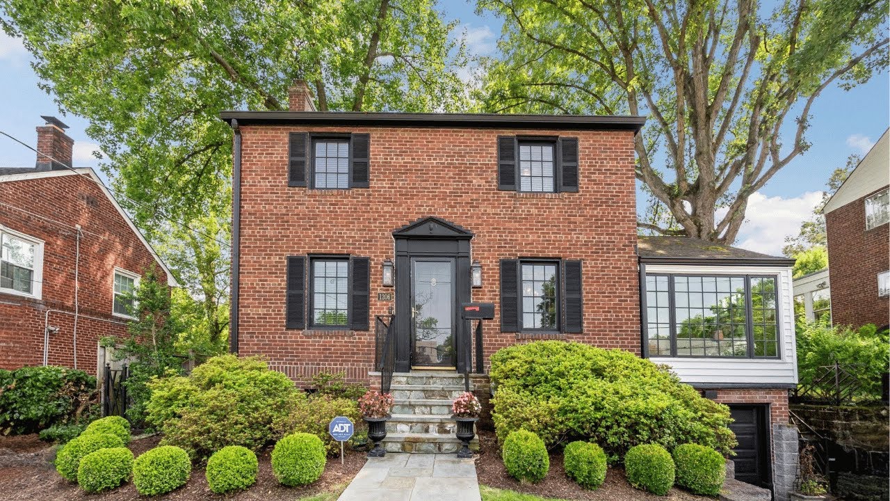 INSIDE a Timeless Brick Colonial with Modern Comforts in Timber Branch ...