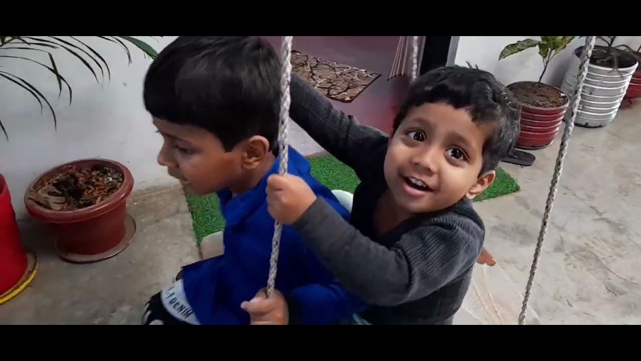 mere bachcho ko lagi nazar😔😔||ashaaz ayzal ka song☺🤭🤗🥰||ayzal's daily ...