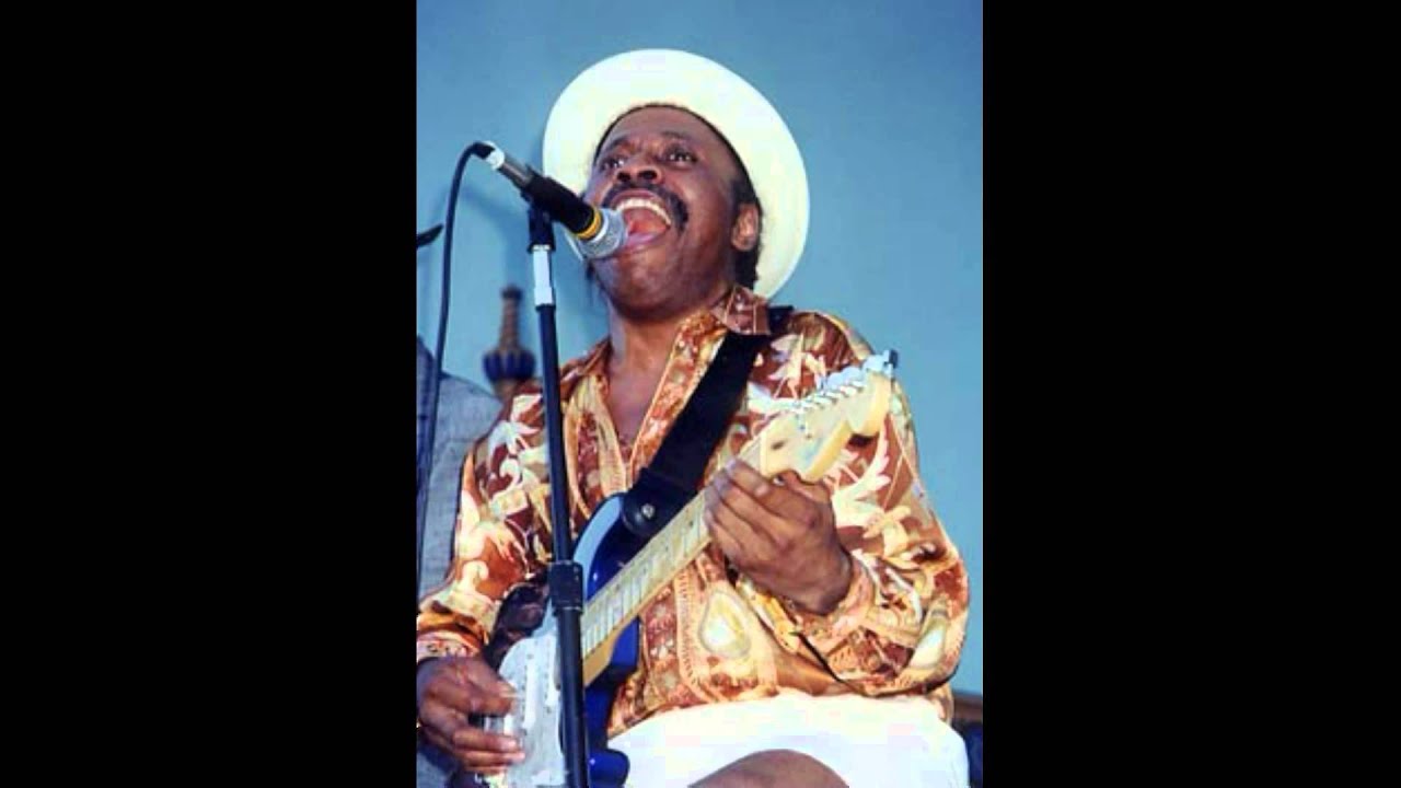 D.C. Bellamy - I Can't Leave You Alone - YouTube