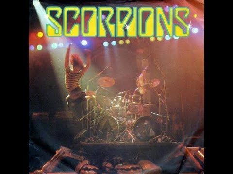 Scorpions - The Zoo (Videoke) - YouTube